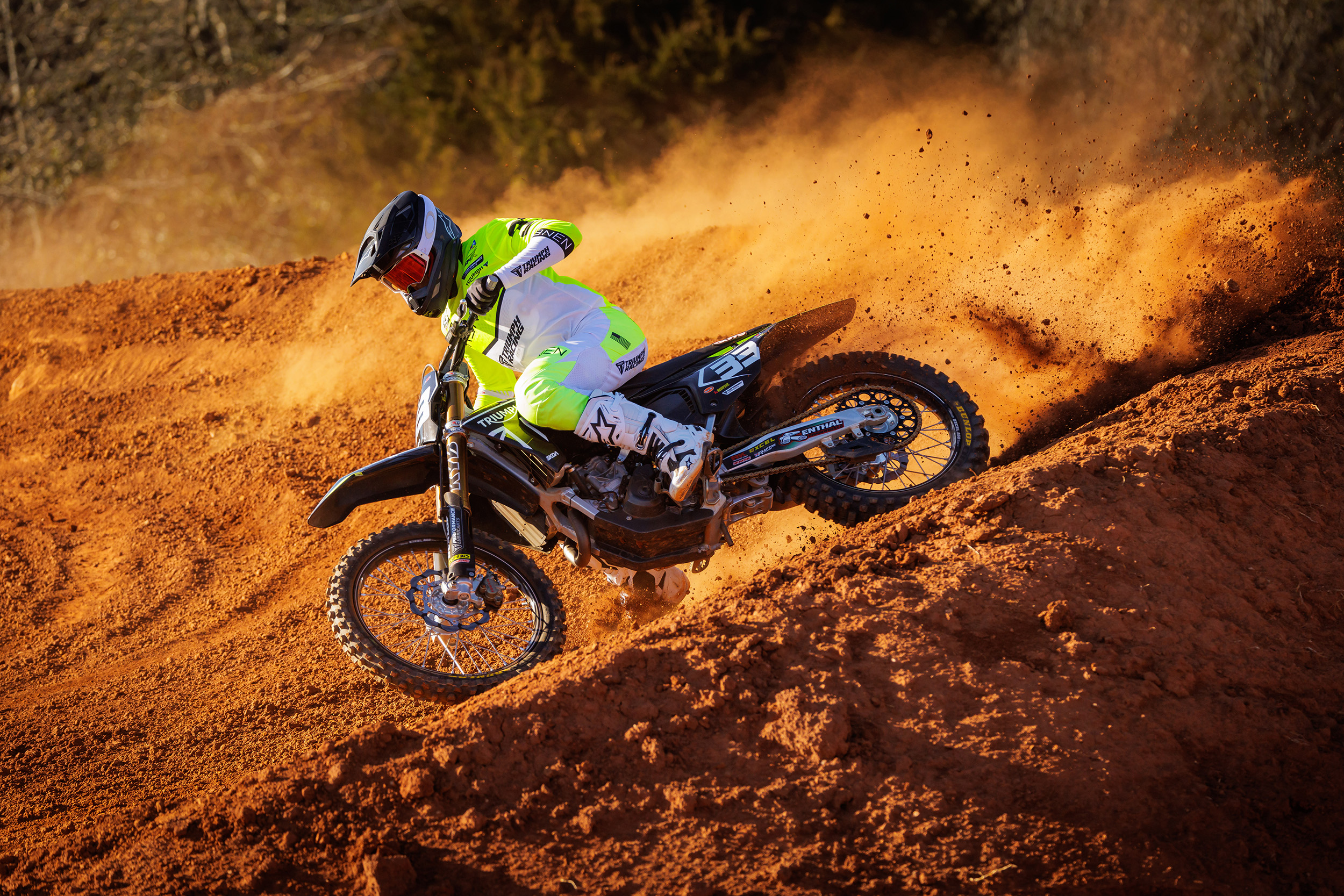 Triumph Factory Racing startet in die zweite SMX-Saison mit Verstärkung